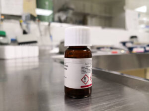 Dichlorophenol Indophenol (DCPIP): Complete Safety Storage_2